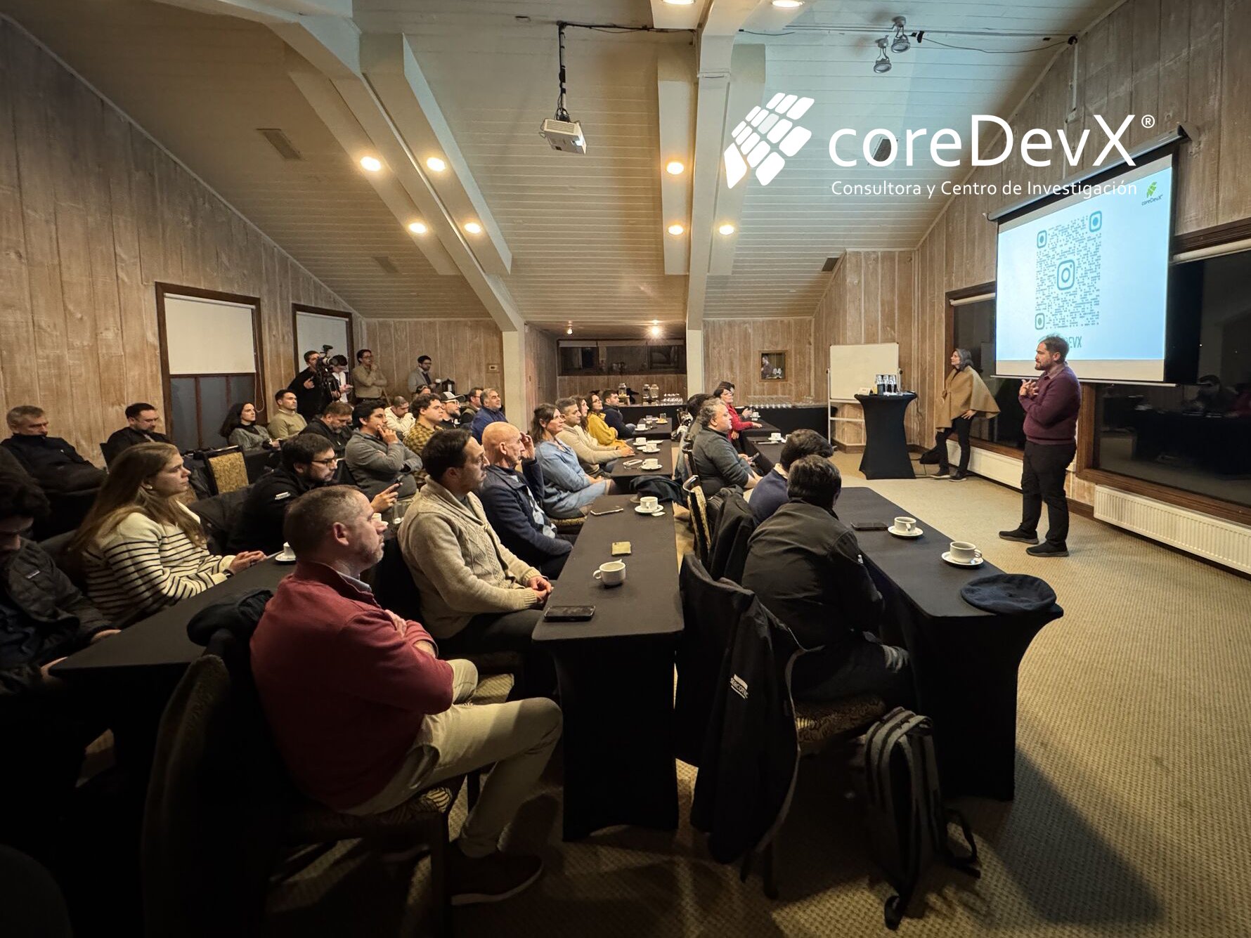 Evento Los Lagos Digital enfocado en Data Science - coreDevX